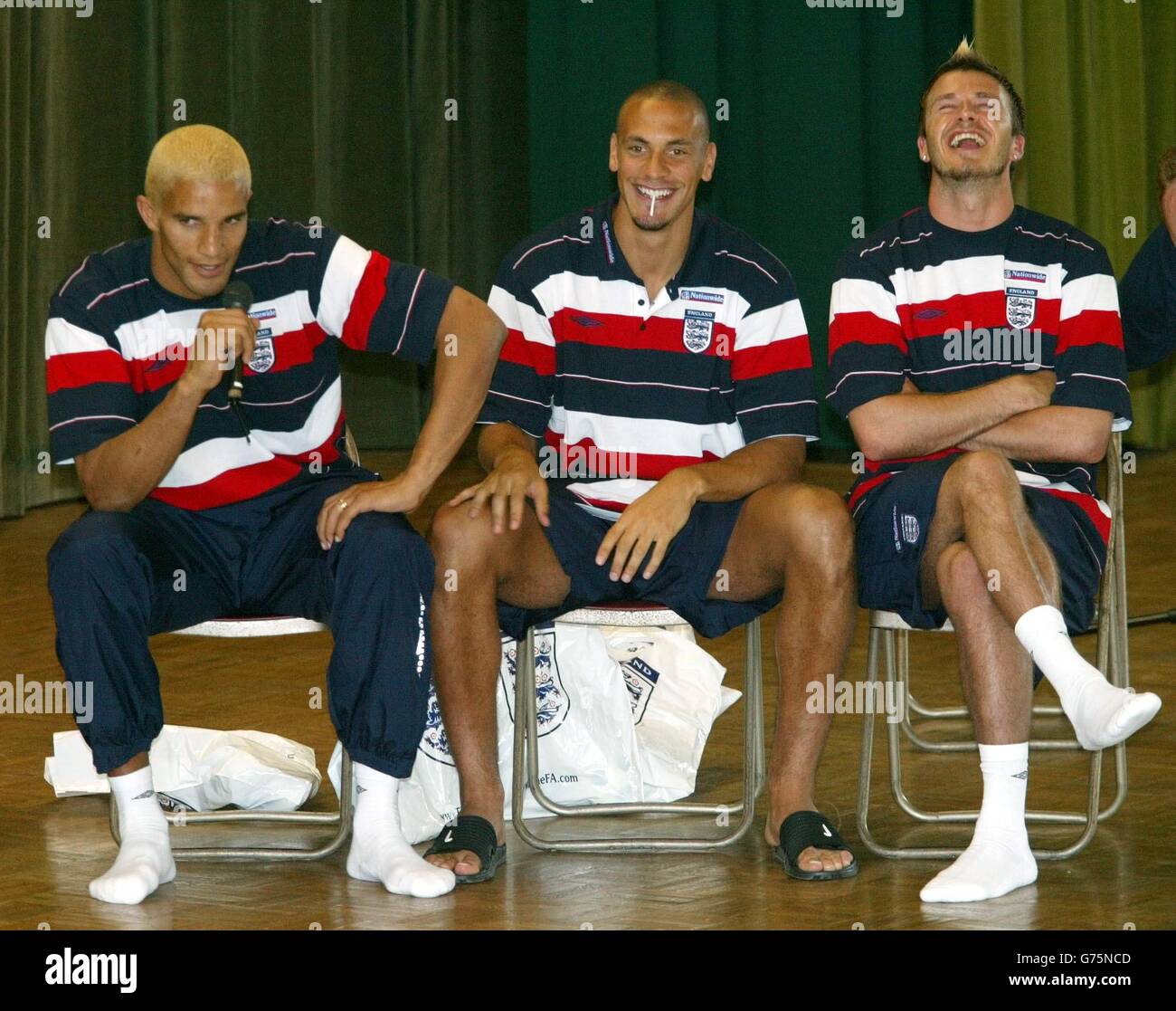 Rio ferdinand training england hi-res stock photography and images - Alamy