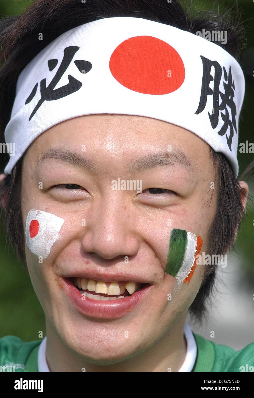 Sport football smiling flags facepaint bandana fifa world cup 2002 hi ...