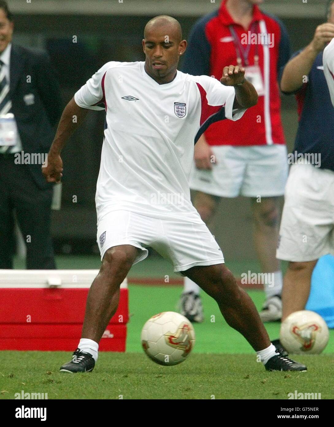 England's Trevor Sinclair during training at the Nagai Stadium at Osaka ...