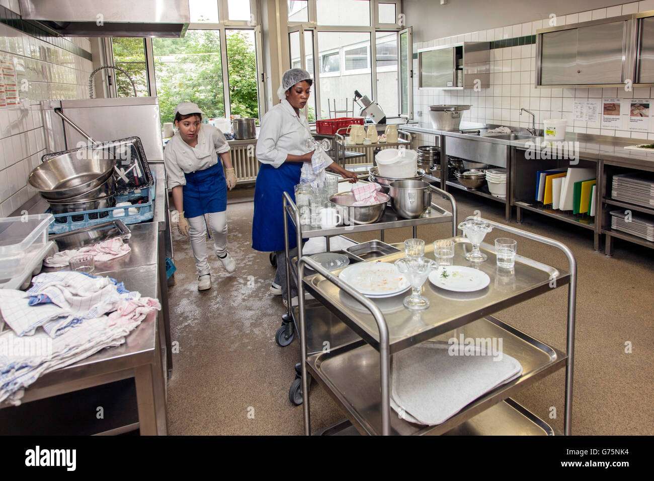 Scullery after lunch Stock Photo - Alamy