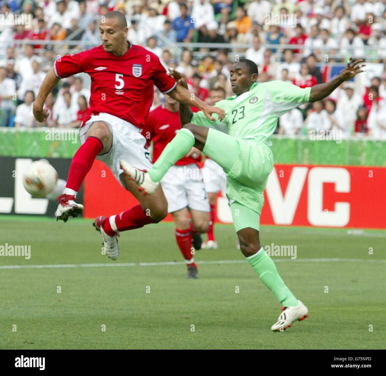 Rio Ferdinand 2003 England High Resolution Stock Photography and Images ...