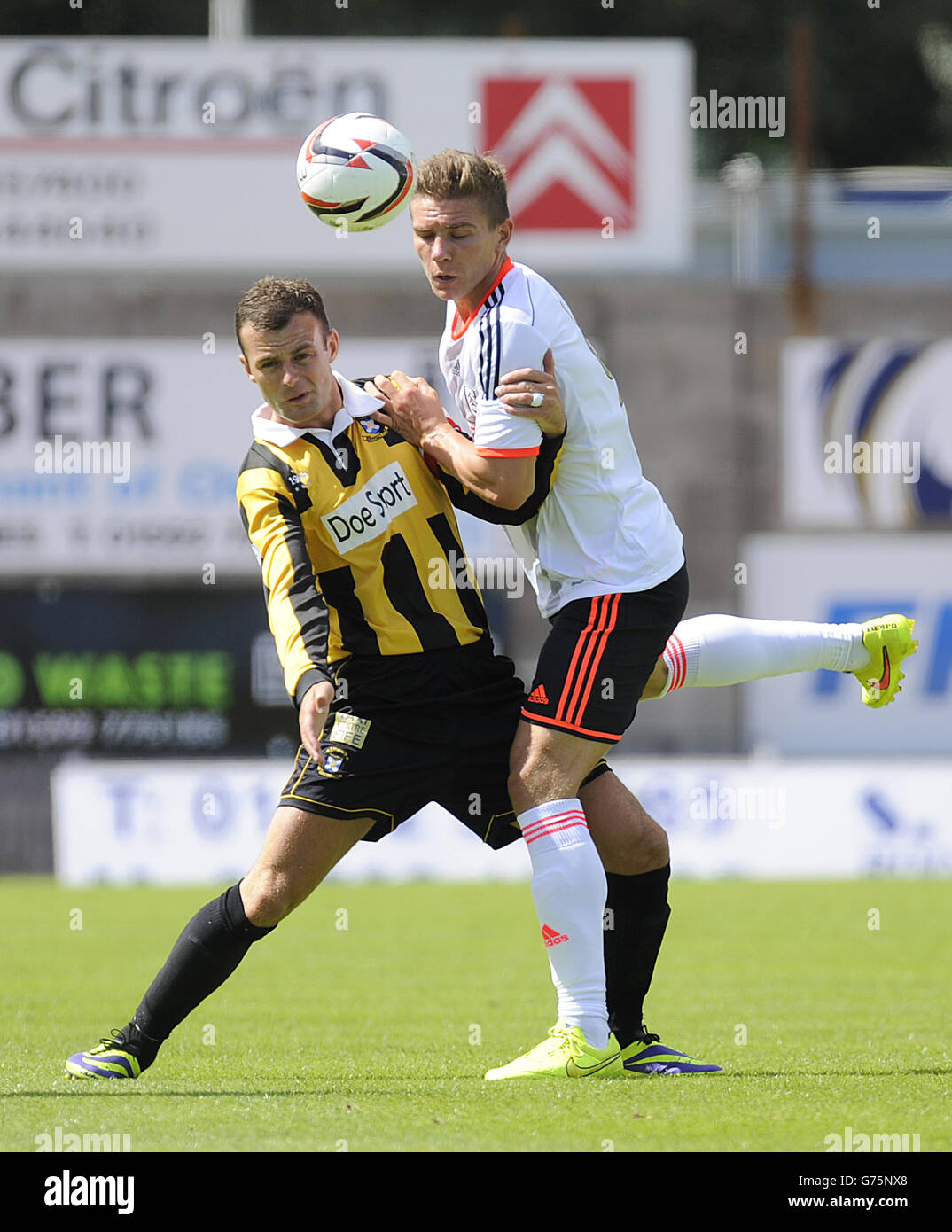 Football action soccer east fife hi-res stock photography and images ...
