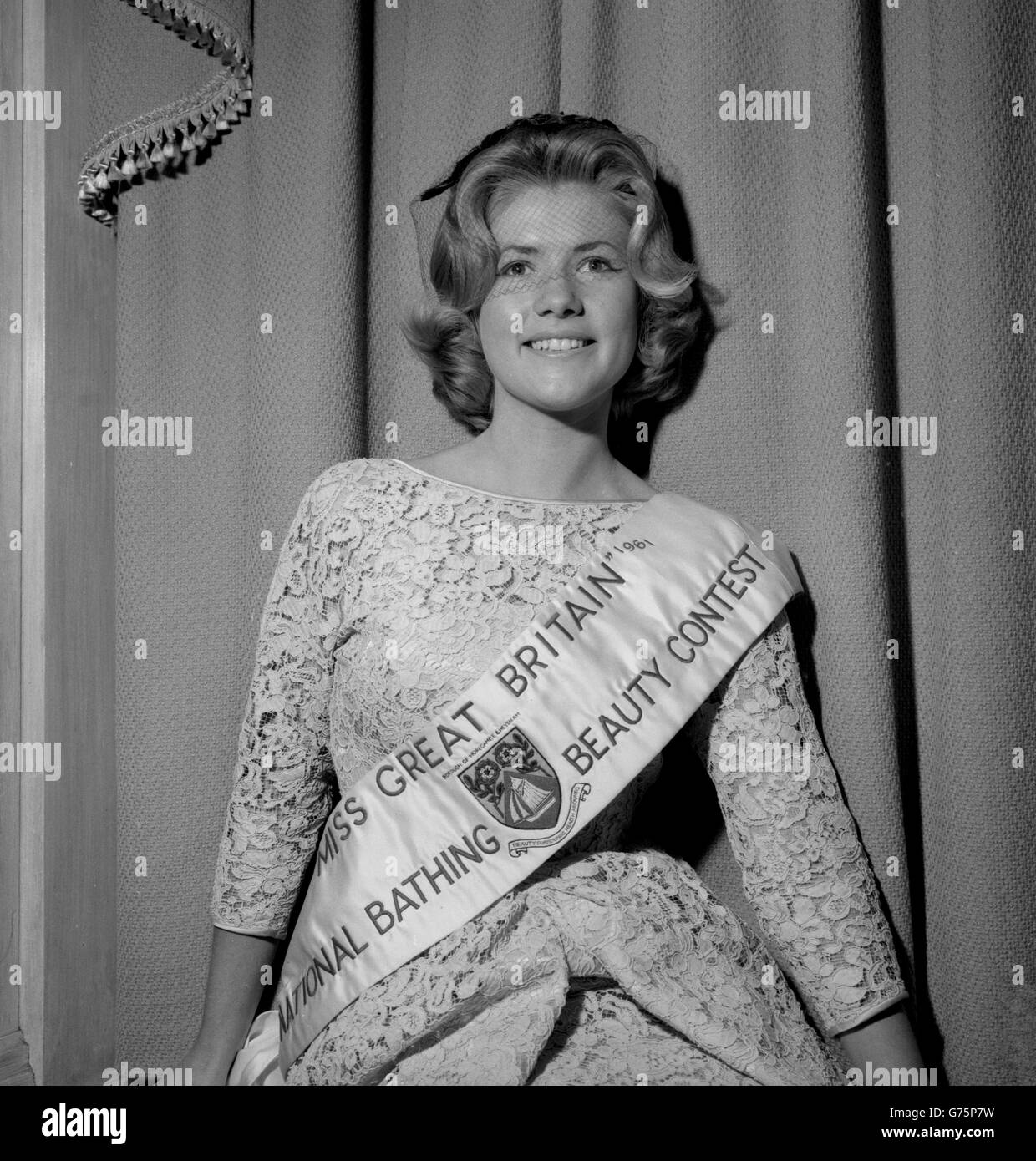 Fashion and Beauty - Miss Great Britain - Libby Walker Stock Photo - Alamy