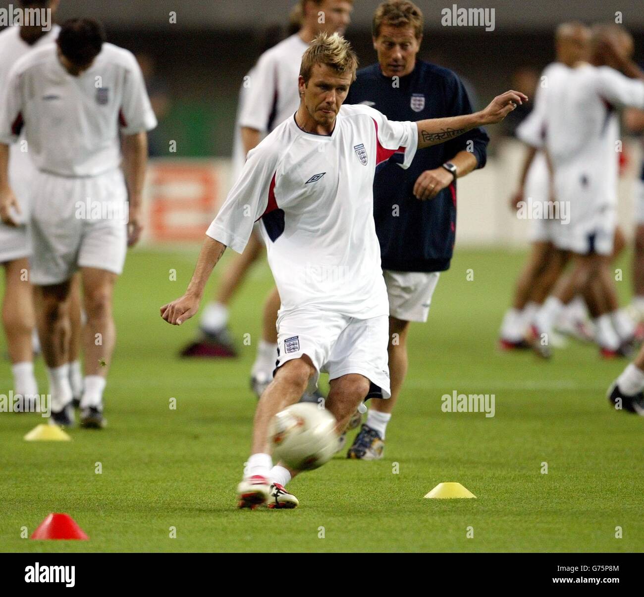 Sport football training fifa world cup 2002 david beckham hi-res stock ...