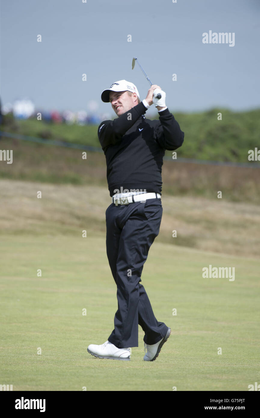 Marc Warren prepares to play from the 18th fairway during day one of ...