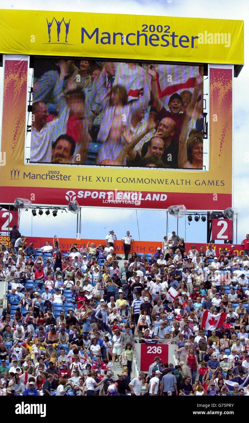 Crowds - Commonwealth Games Stock Photo - Alamy