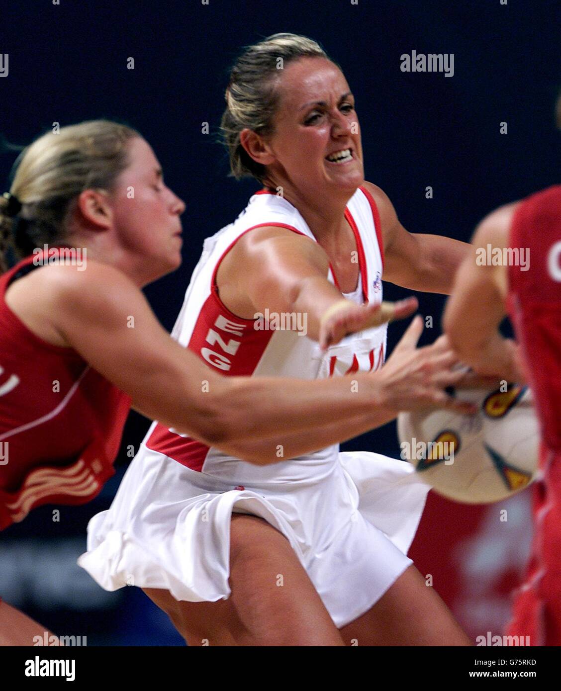 England's Tracey Neville, sister to Manchester United & England Gary ...