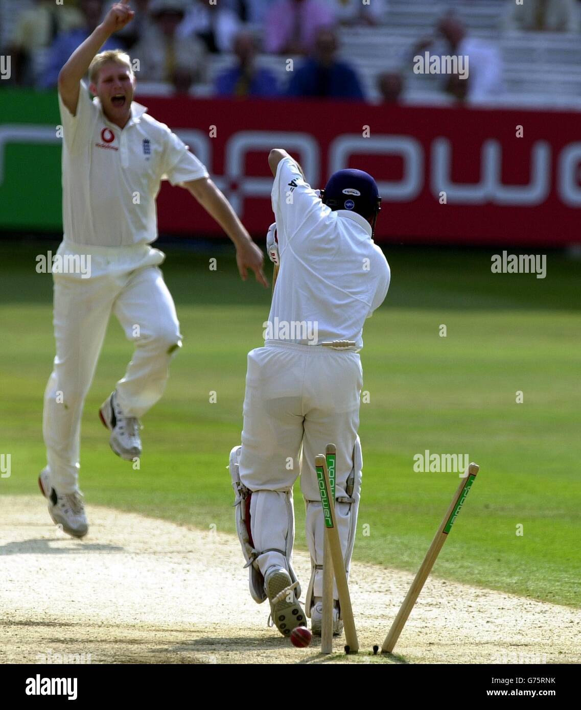 1st test match hi-res stock photography and images - Alamy