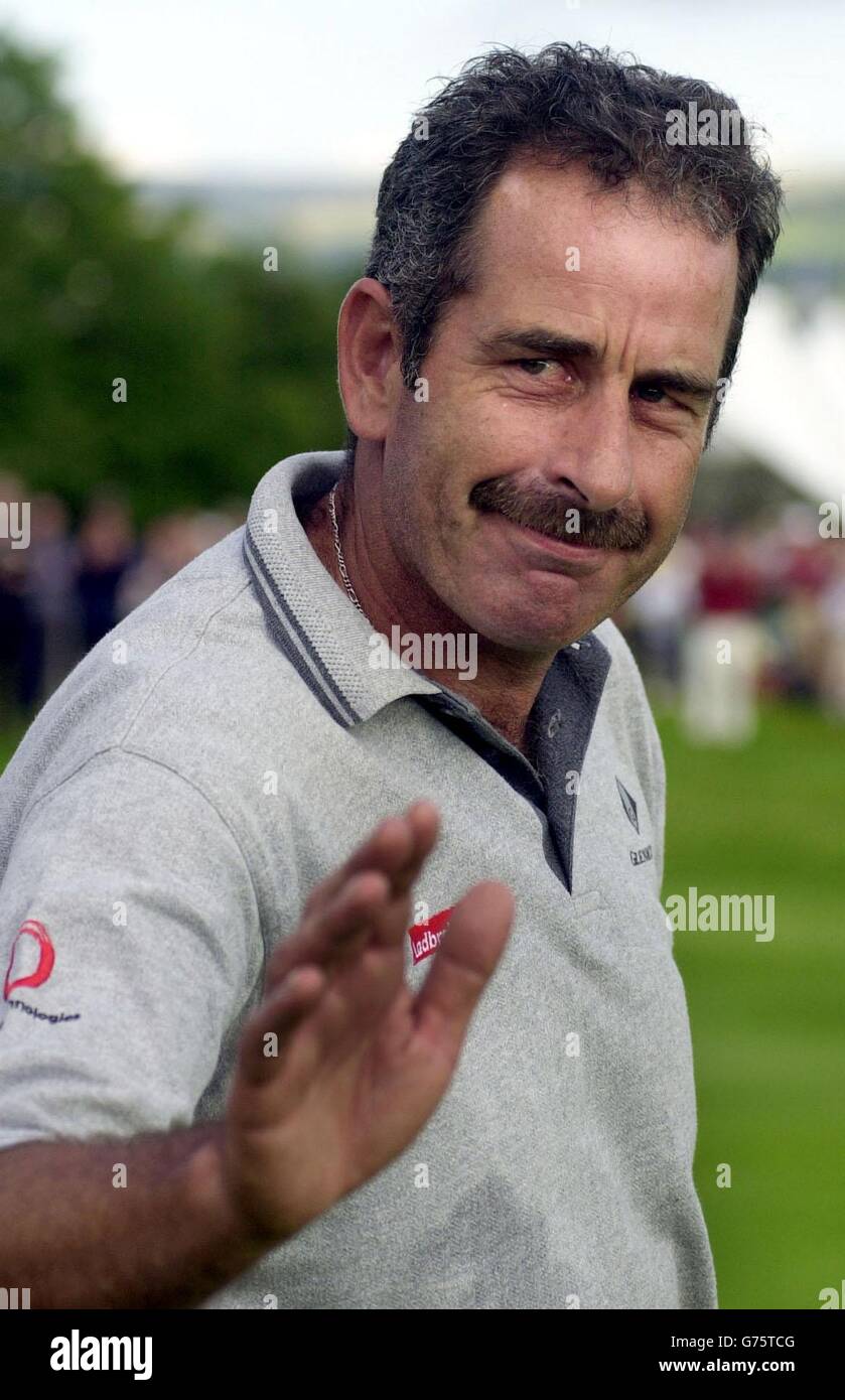 Sport golf sam torrance hi-res stock photography and images - Alamy