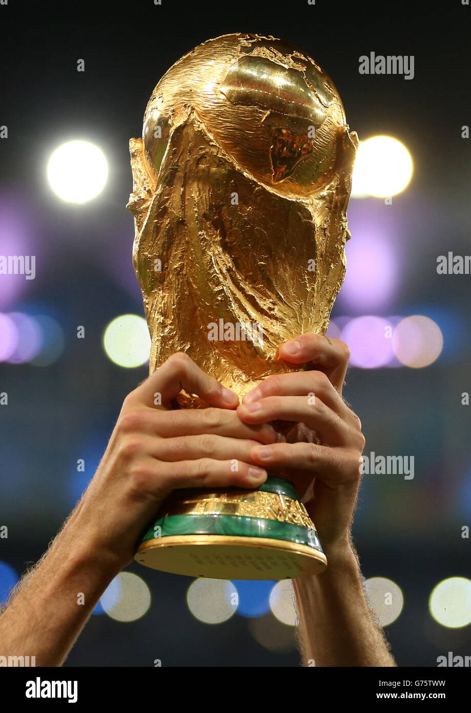 2014 fifa world cup brazil final trophy hi-res stock photography and ...