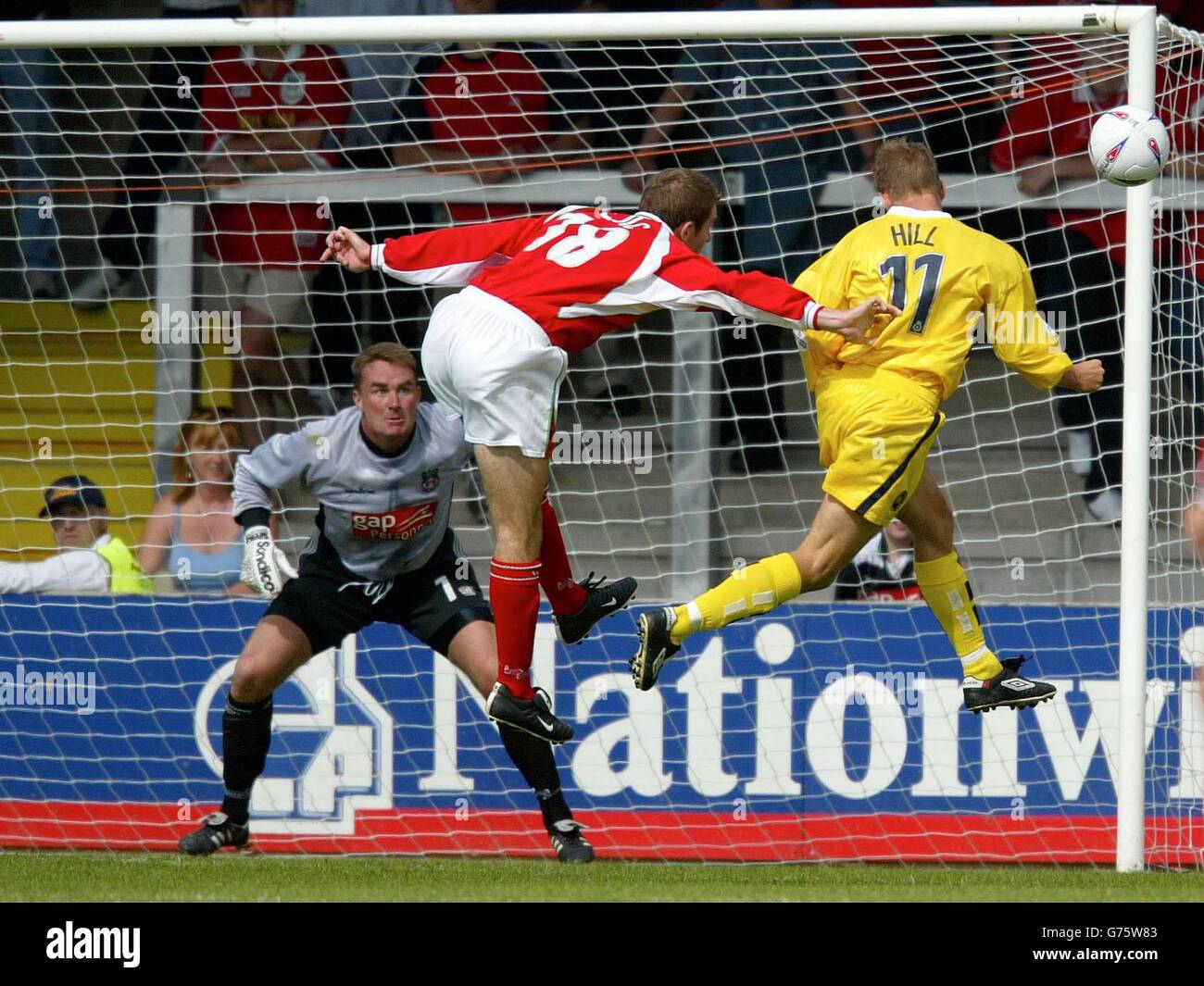 Kevin ball looks on hi-res stock photography and images - Alamy