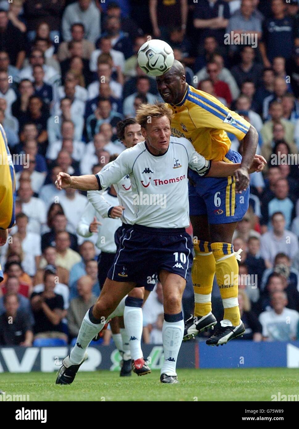 Tottenham hotspurs v southampton hi-res stock photography and images ...