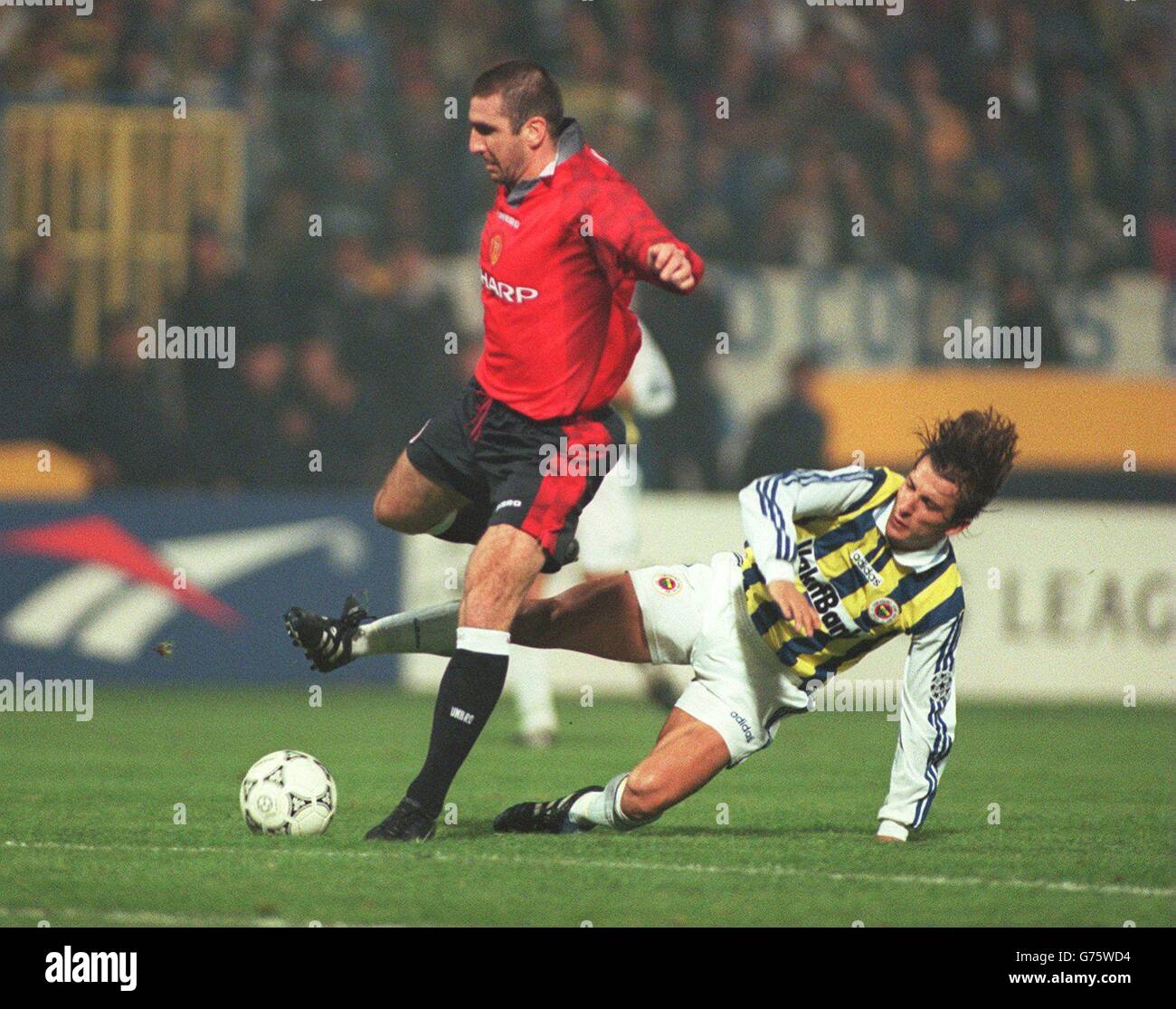 Fenerbahce eric cantona hi-res stock photography and images - Alamy