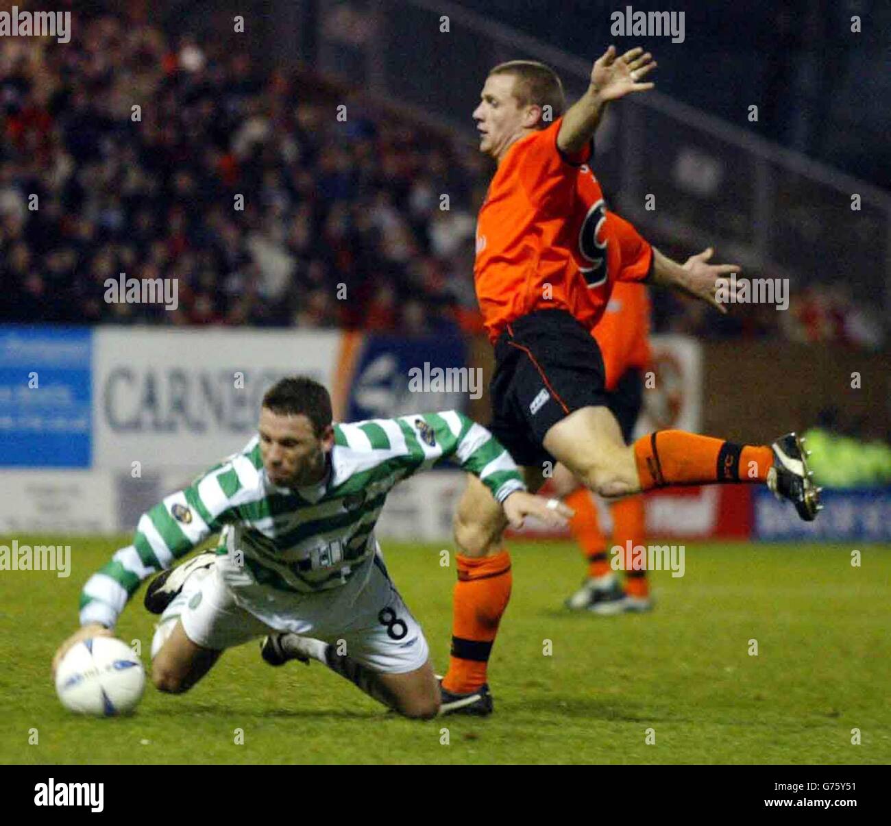 Derek lilley dundee united hi-res stock photography and images - Alamy