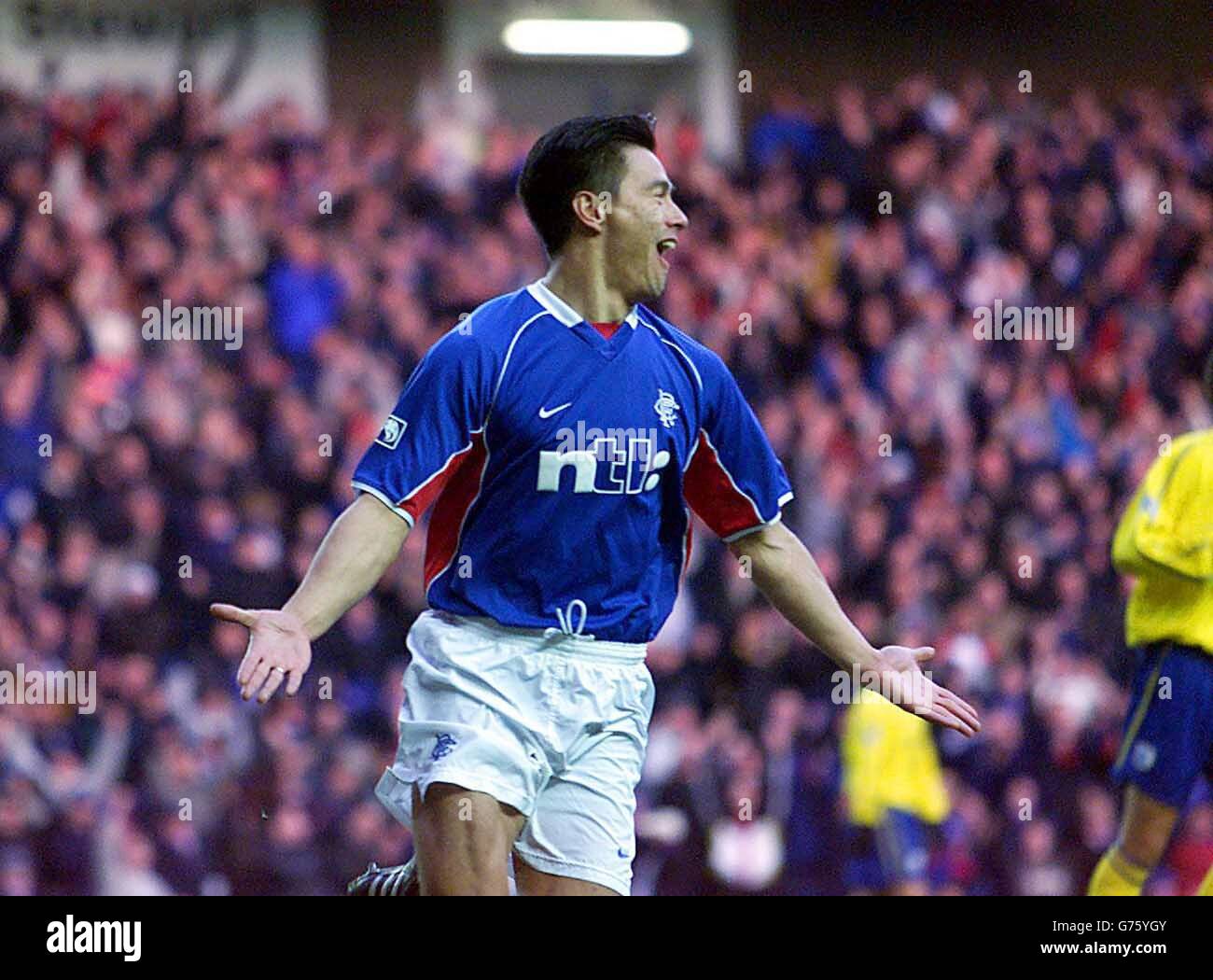 Michael mols rangers celebrates hi-res stock photography and images - Alamy