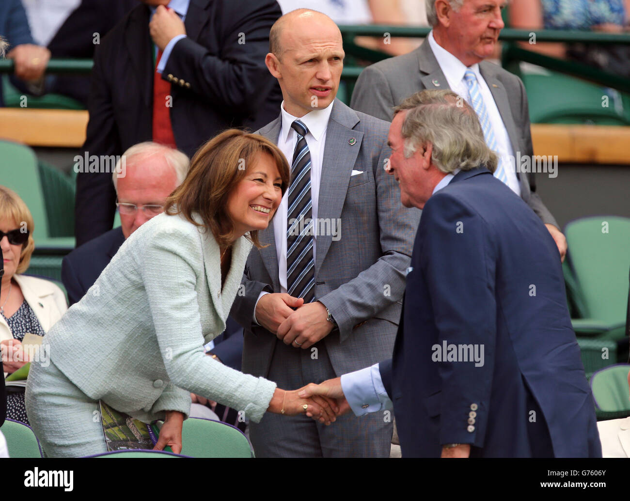 Terry wogan in the royal box on centre court hi-res stock photography ...