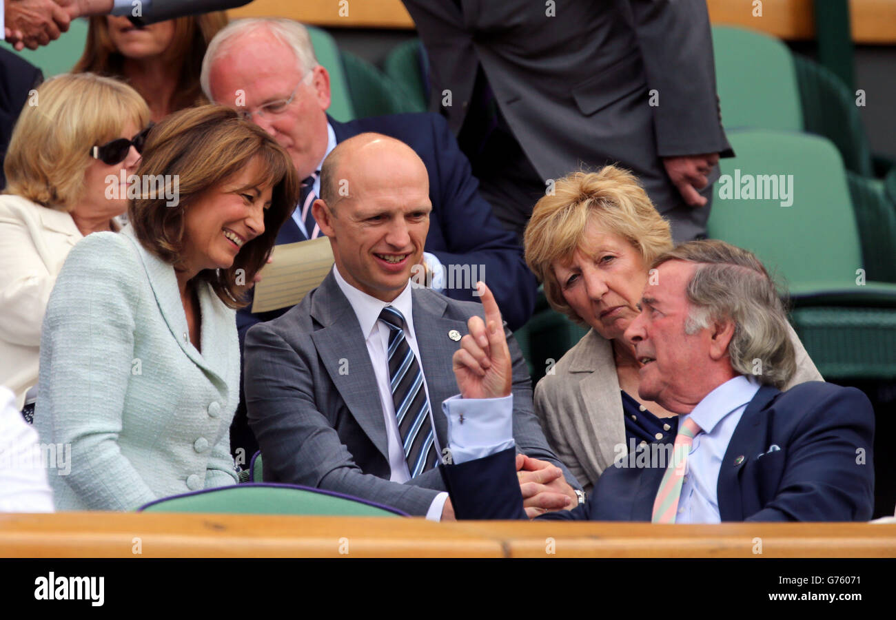 Carole Middleton and Matt Dawson with Sir Terry Wogan (right) in the ...