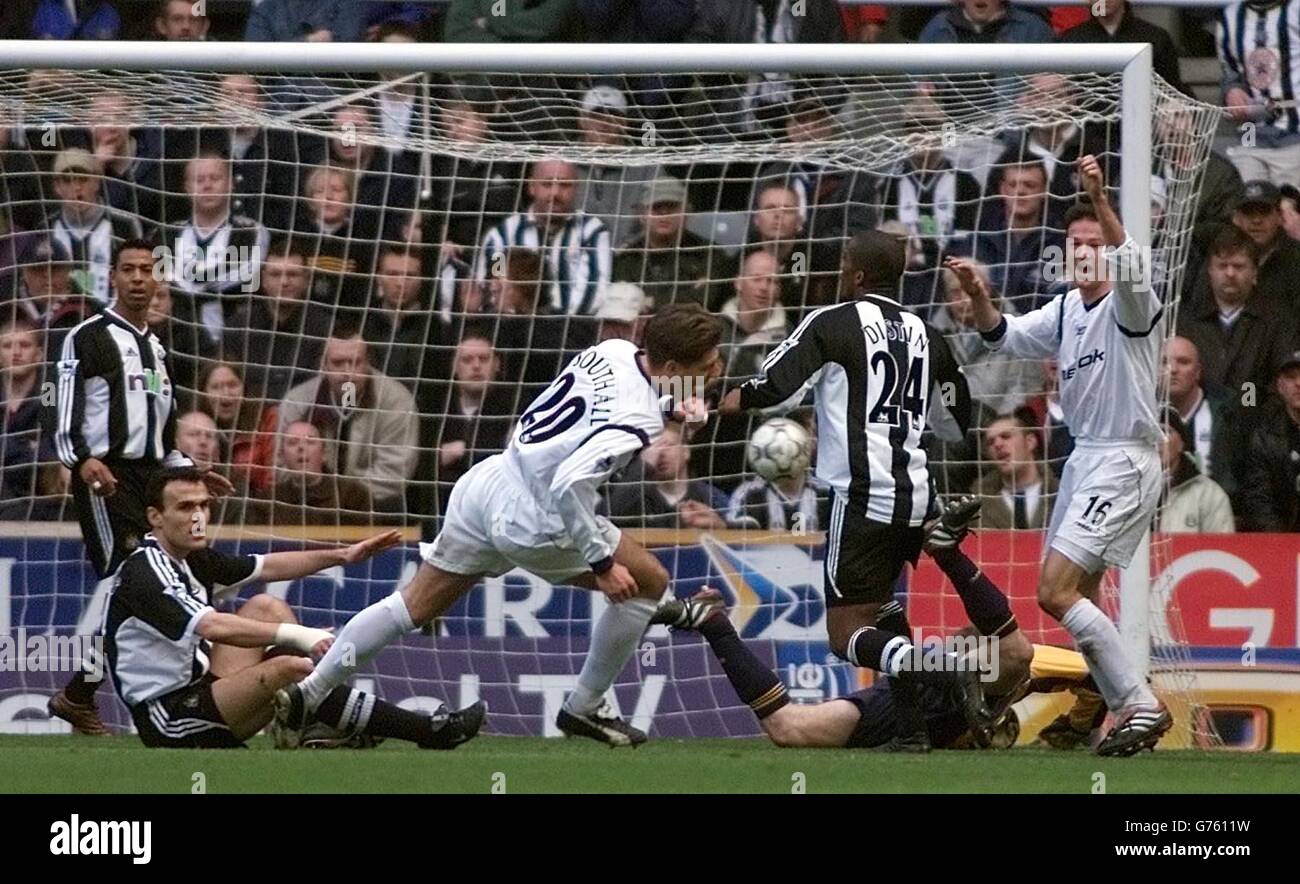 Bolton Wanderers's Nicky Southall (centre) scores his team's second ...