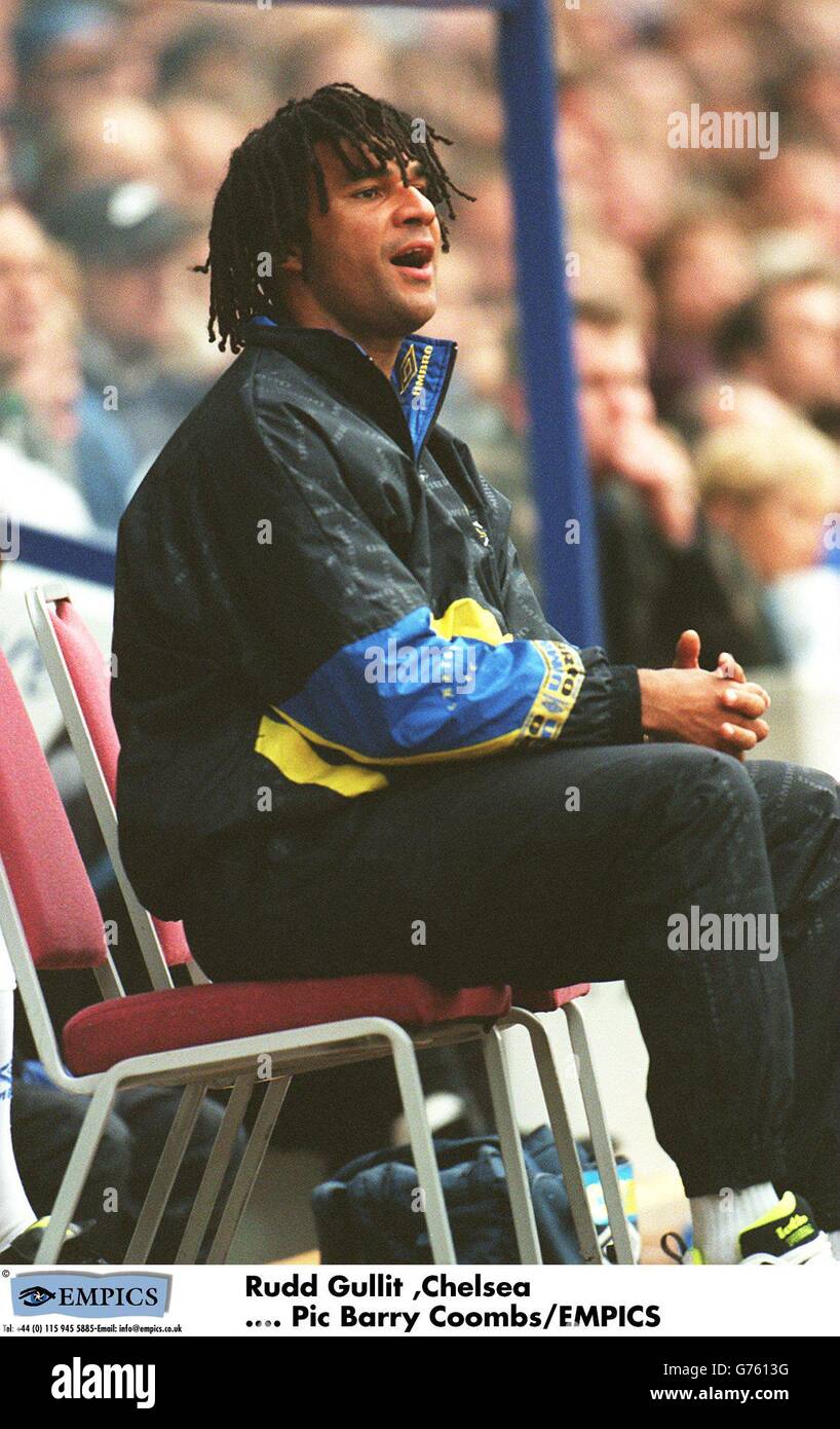 Gullit chelsea hi-res stock photography and images - Alamy