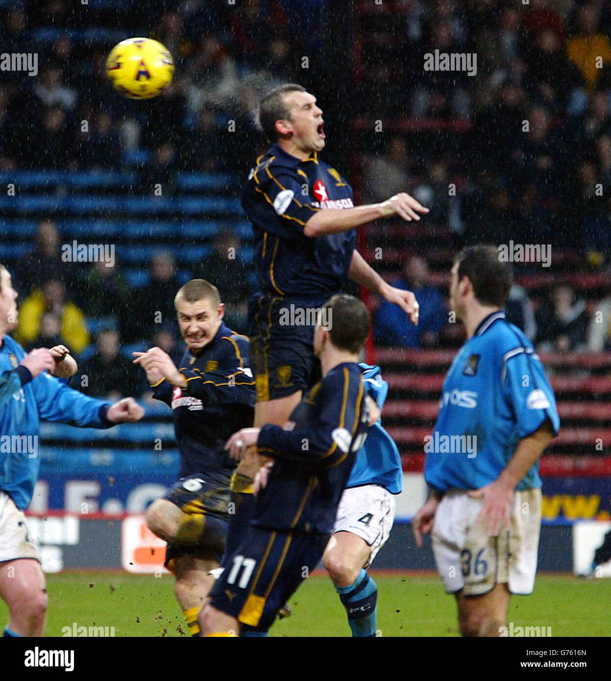 Sport football action neil shipperley hi-res stock photography and ...