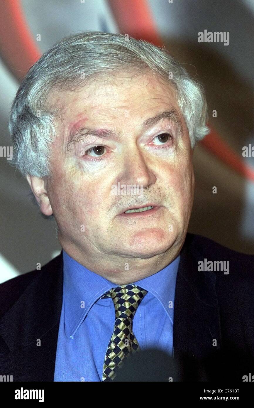 Henry griffiths hi-res stock photography and images - Alamy