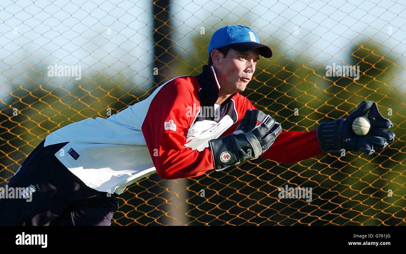 England Cricket Team Training Stock Photo - Alamy
