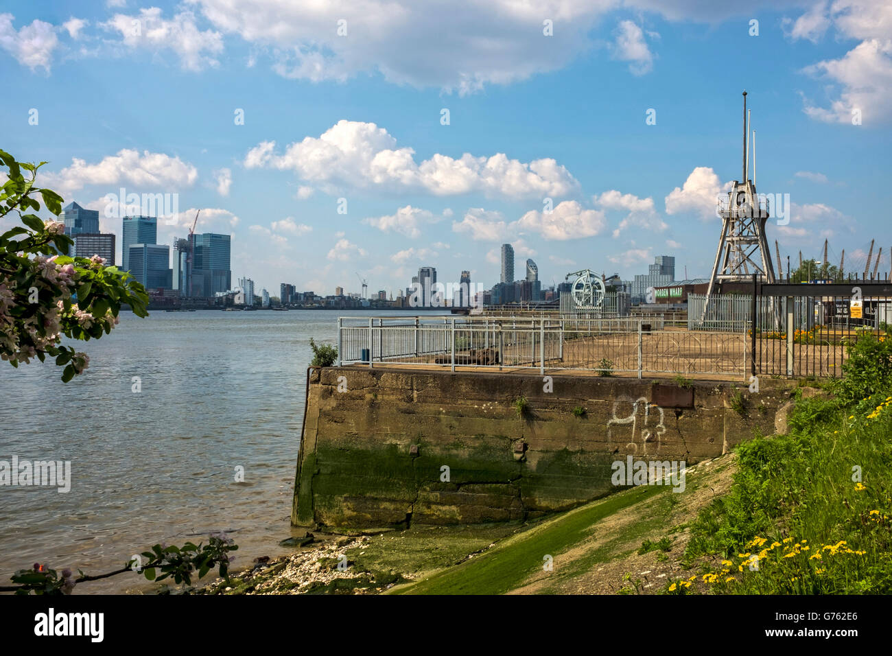 Greenwich london river se10 hi-res stock photography and images - Alamy