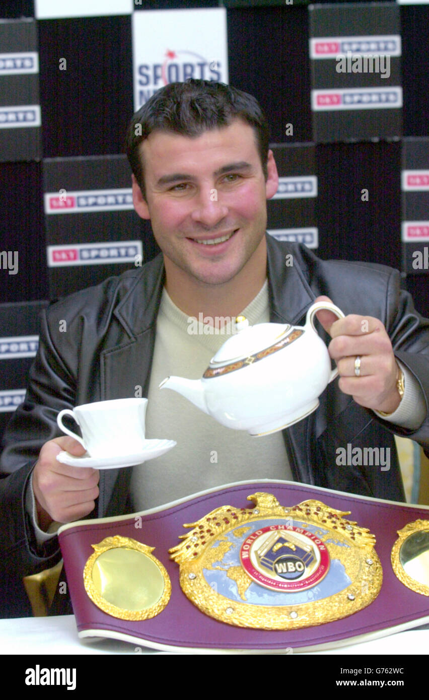 Boxing - Press Conference - Joe Calzaghe - London Stock Photo - Alamy