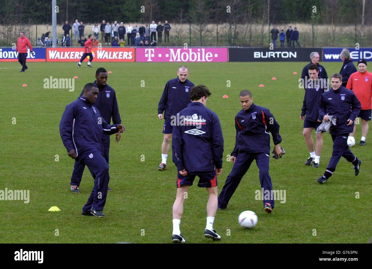 Leeds train in woodlesford hi-res stock photography and images - Alamy