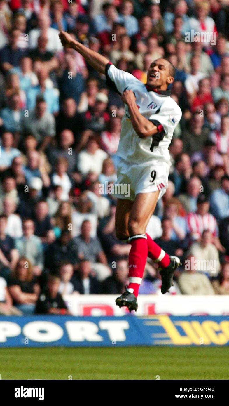Fulhams steve marlet hi-res stock photography and images - Alamy