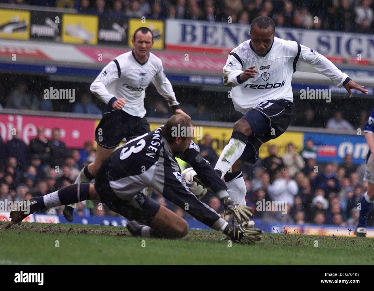 Evertons goodison park stadium hi-res stock photography and images - Alamy