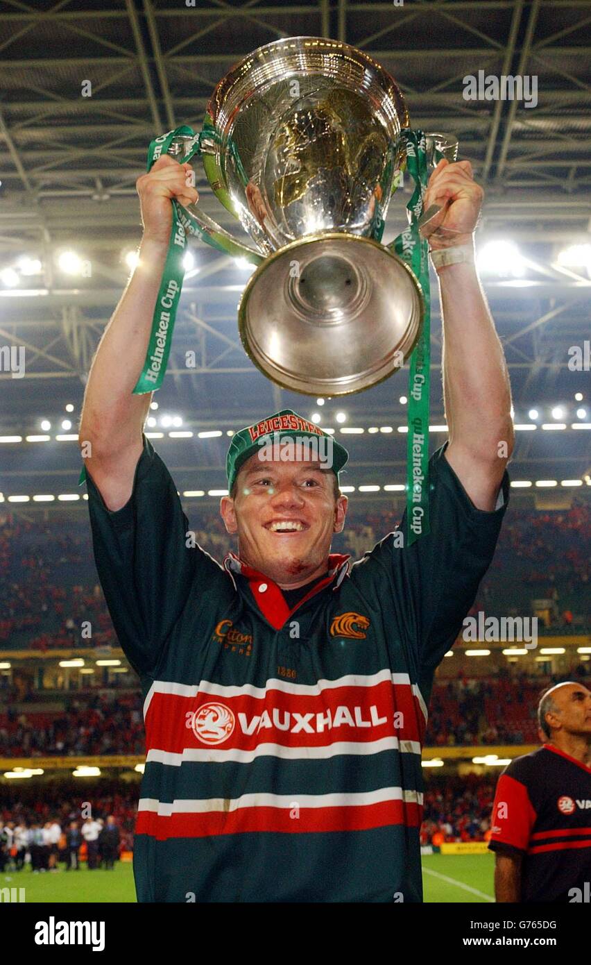 Milenium millenium sport rugby union celebrating tim stimpson hi-res ...