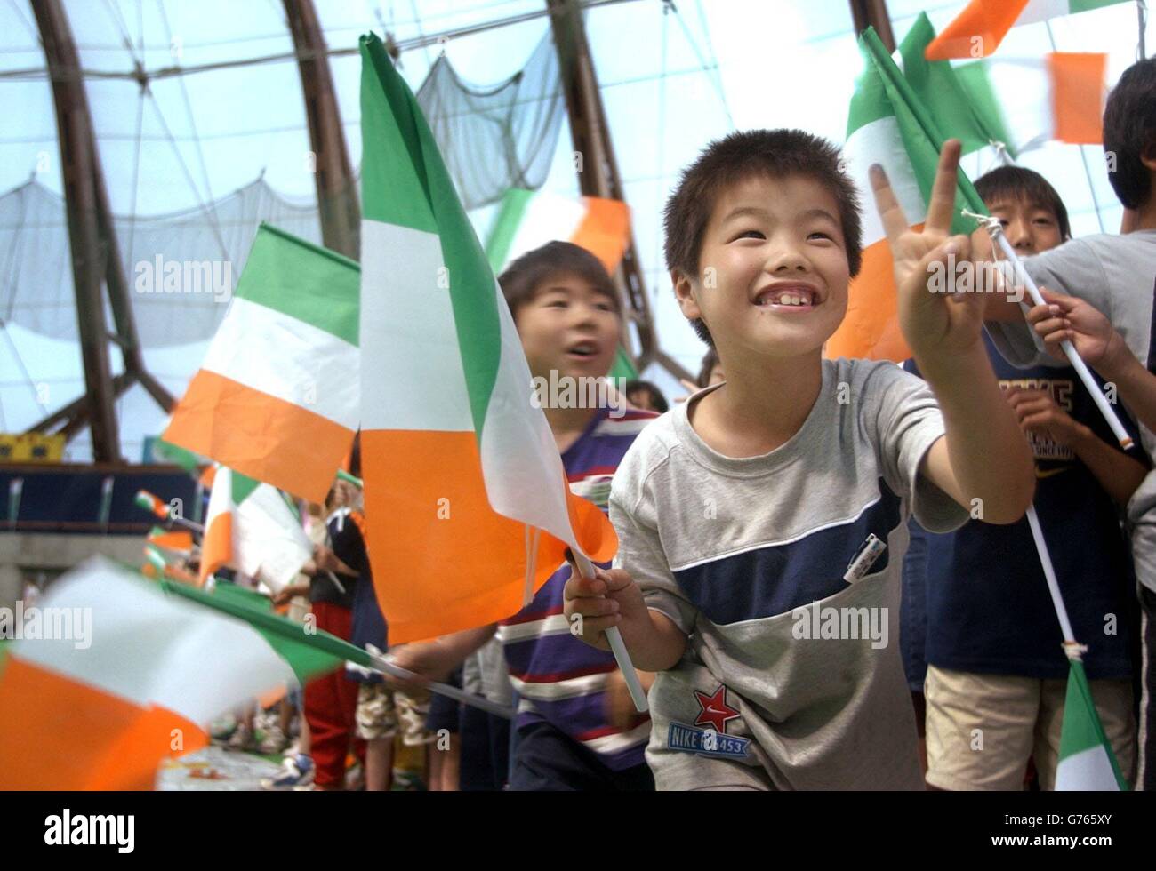 Young local fans cheer on the Ireland World Cup squad during a farewell ...