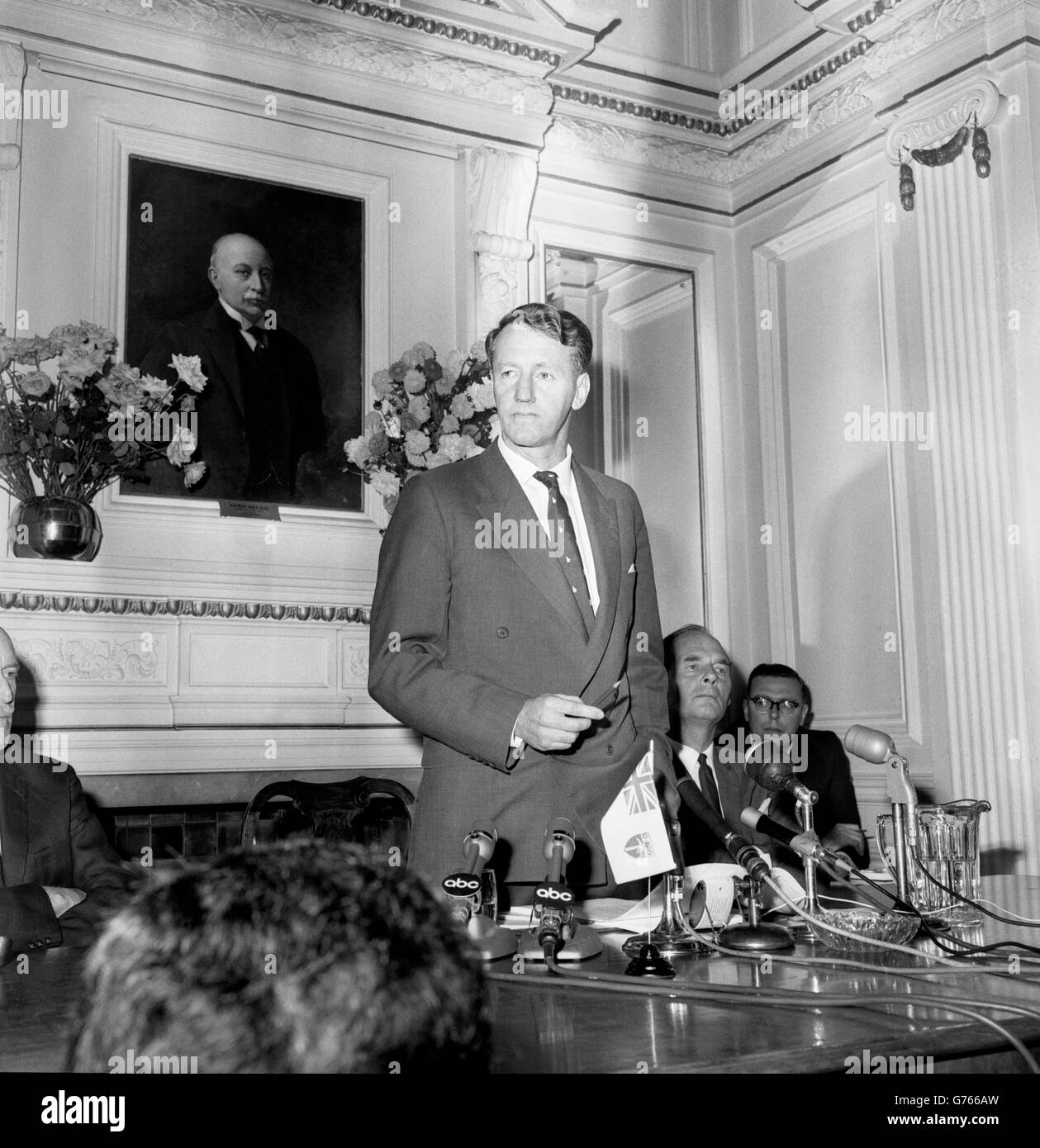 Rhodesian prime Black and White Stock Photos & Images - Alamy