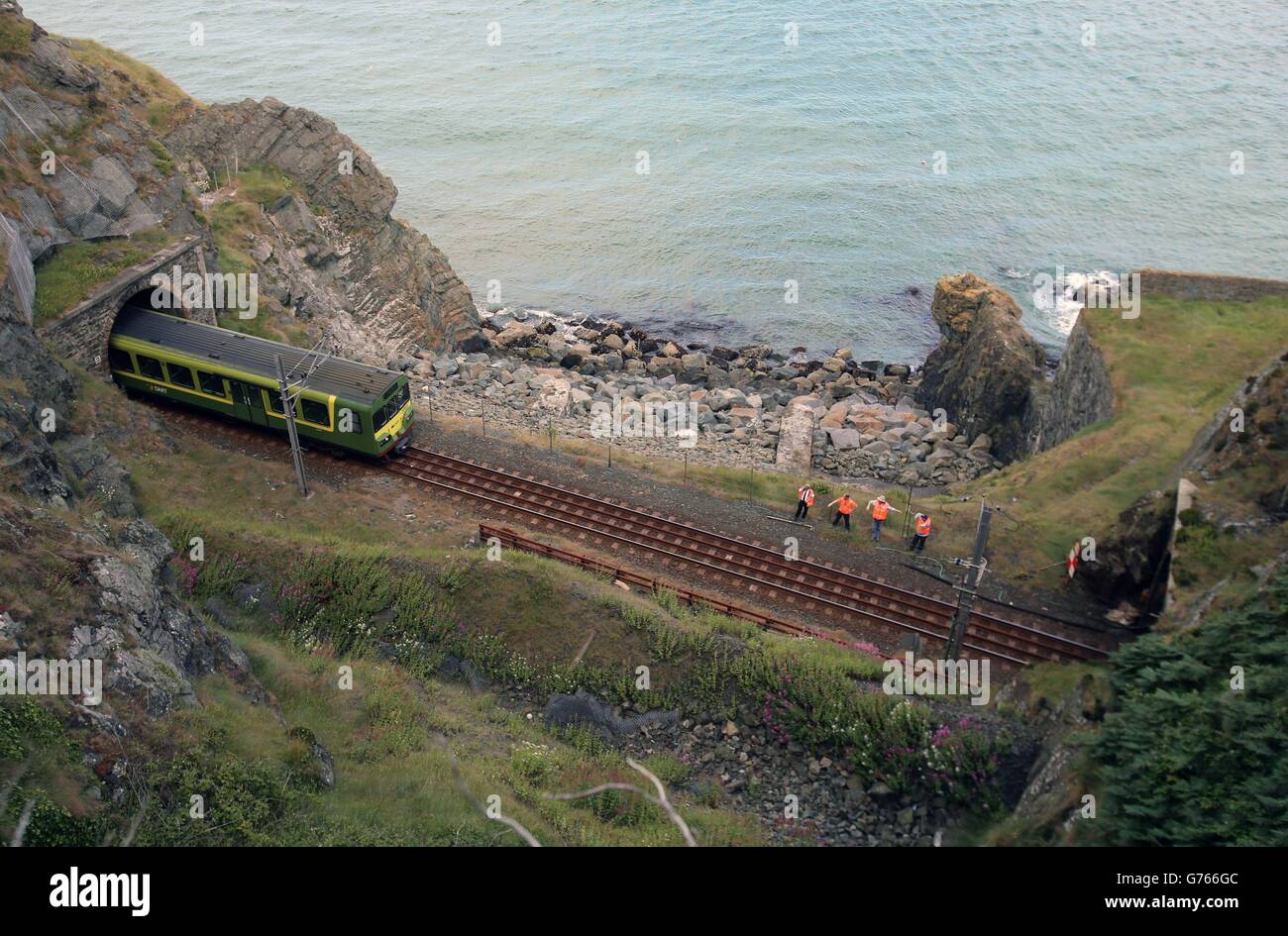 Dart train bray ireland hi-res stock photography and images - Alamy