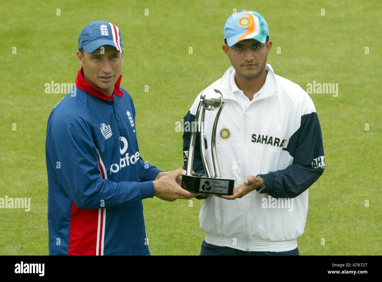 Indian cricket captains hi-res stock photography and images - Alamy