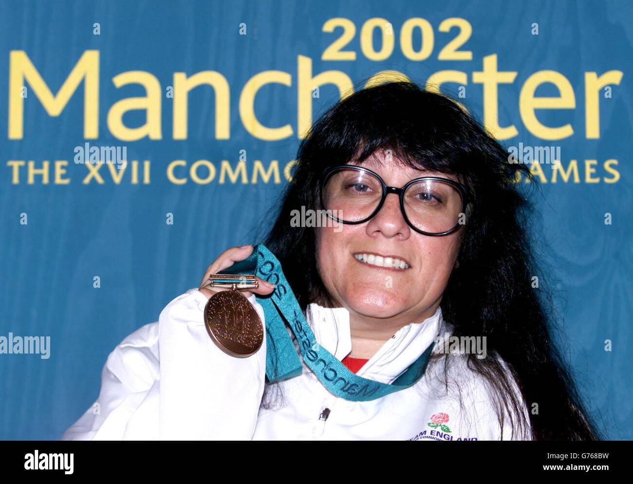 England's Cathy Mitton shows off her Commonwealth Bronze Medal from the ...
