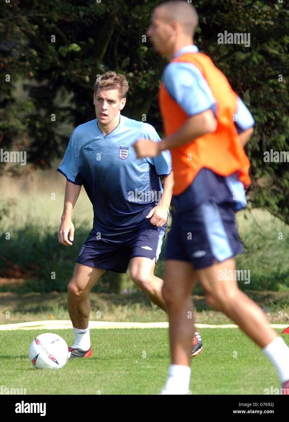 Englands jonathan woodgate hi-res stock photography and images - Alamy