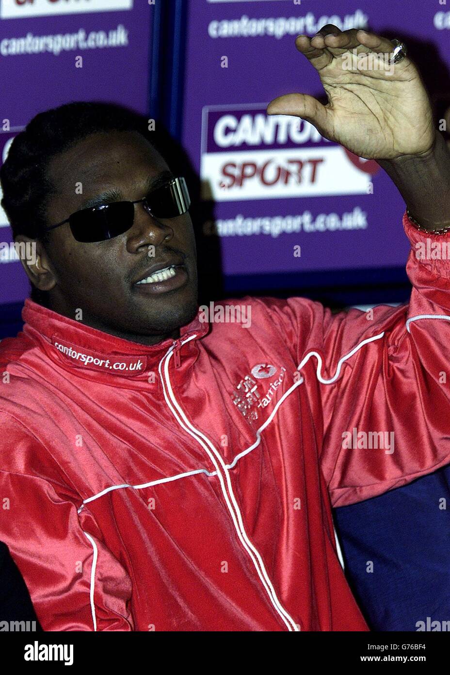 Audley harrison super heavyweight boxing hi-res stock photography and ...