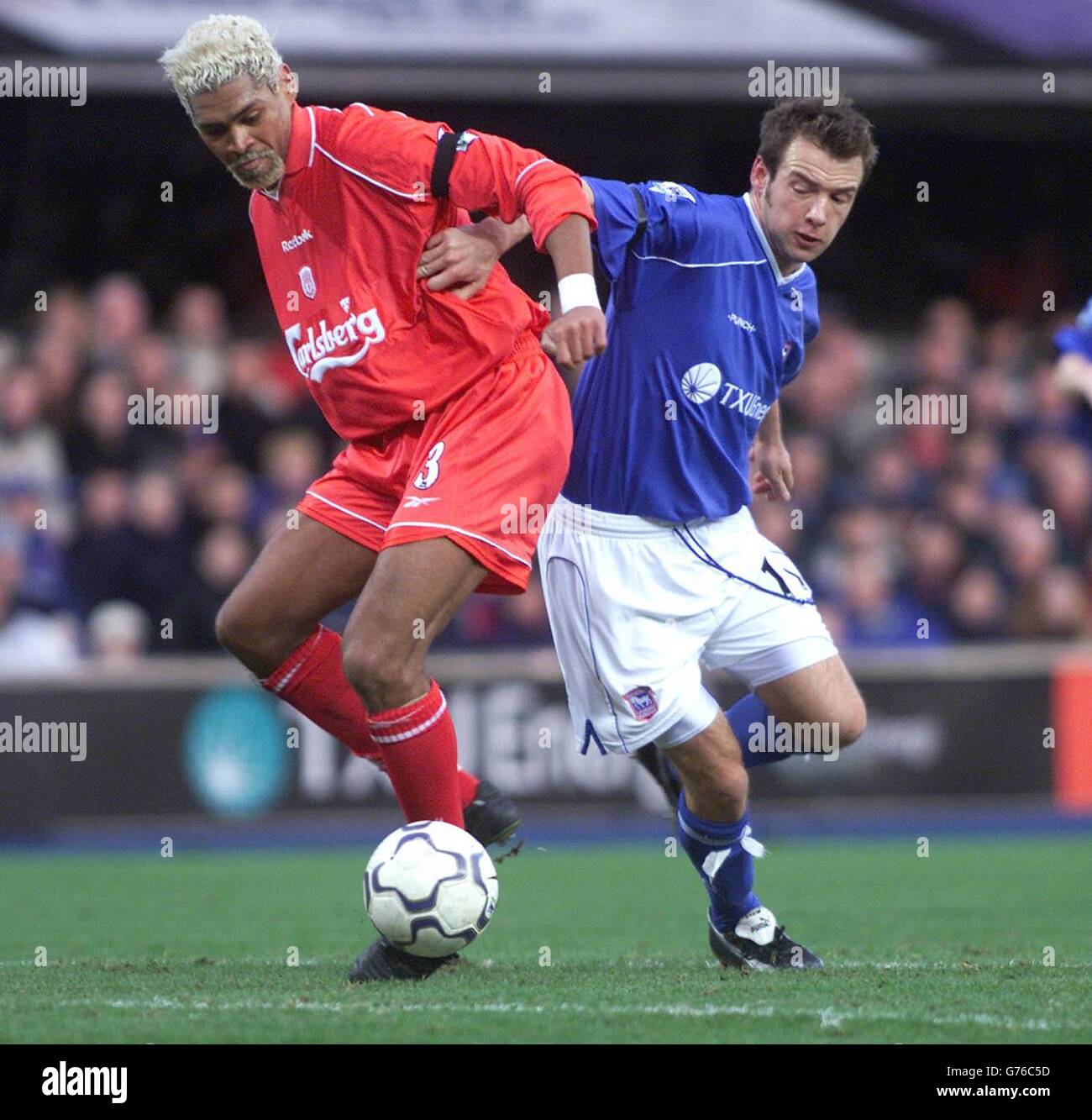 Action sport football abel xavier hi-res stock photography and images ...