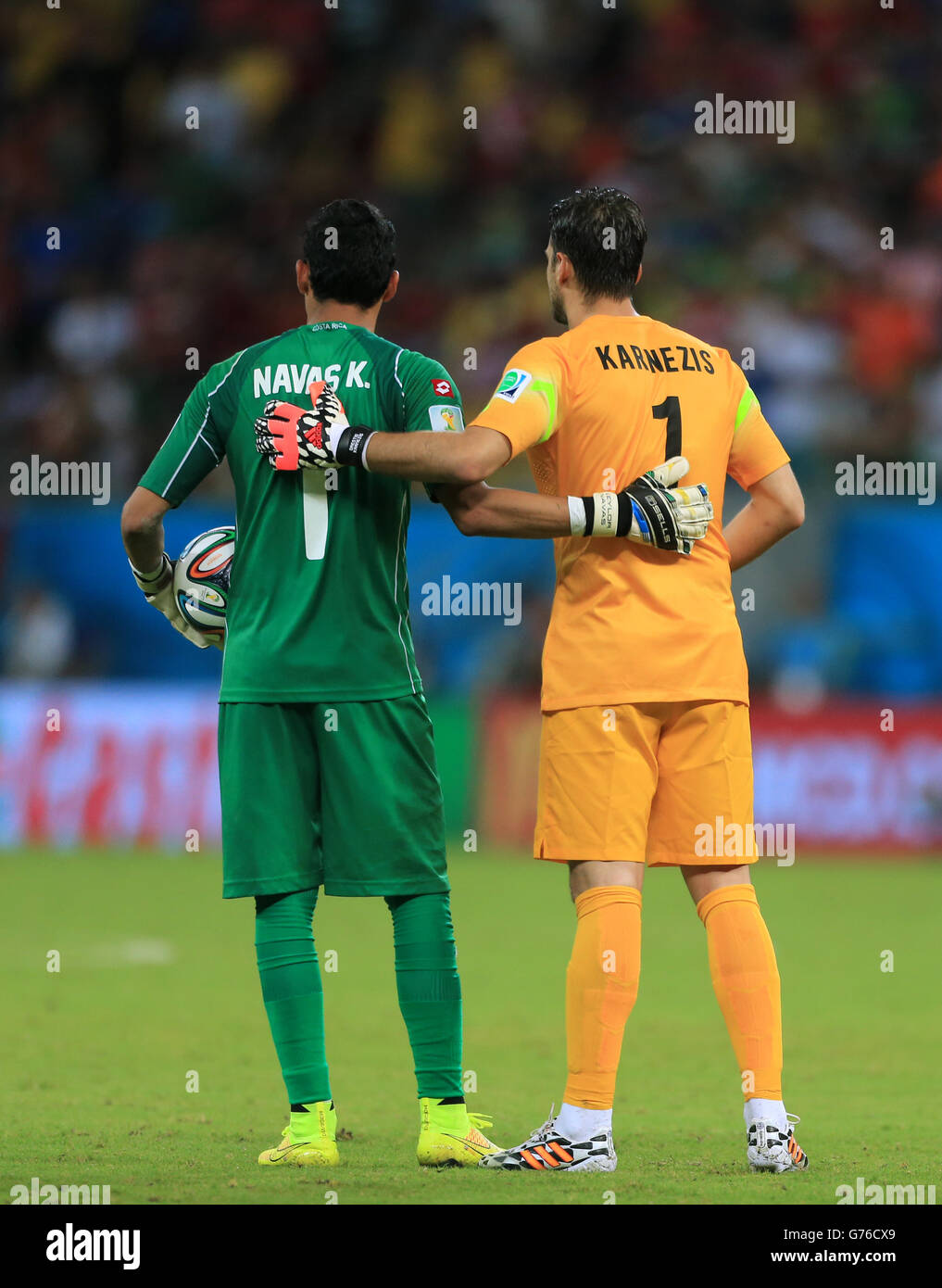 Costa Rica goalkeeper Keylor Navas (left) and Greece goalkeeper Orestis ...