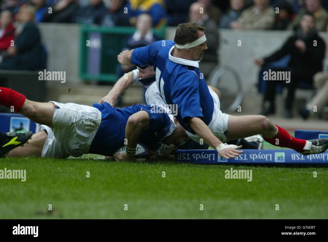 France's Tony Marsh runs in a try in the 2nd half, during their Lloyds ...