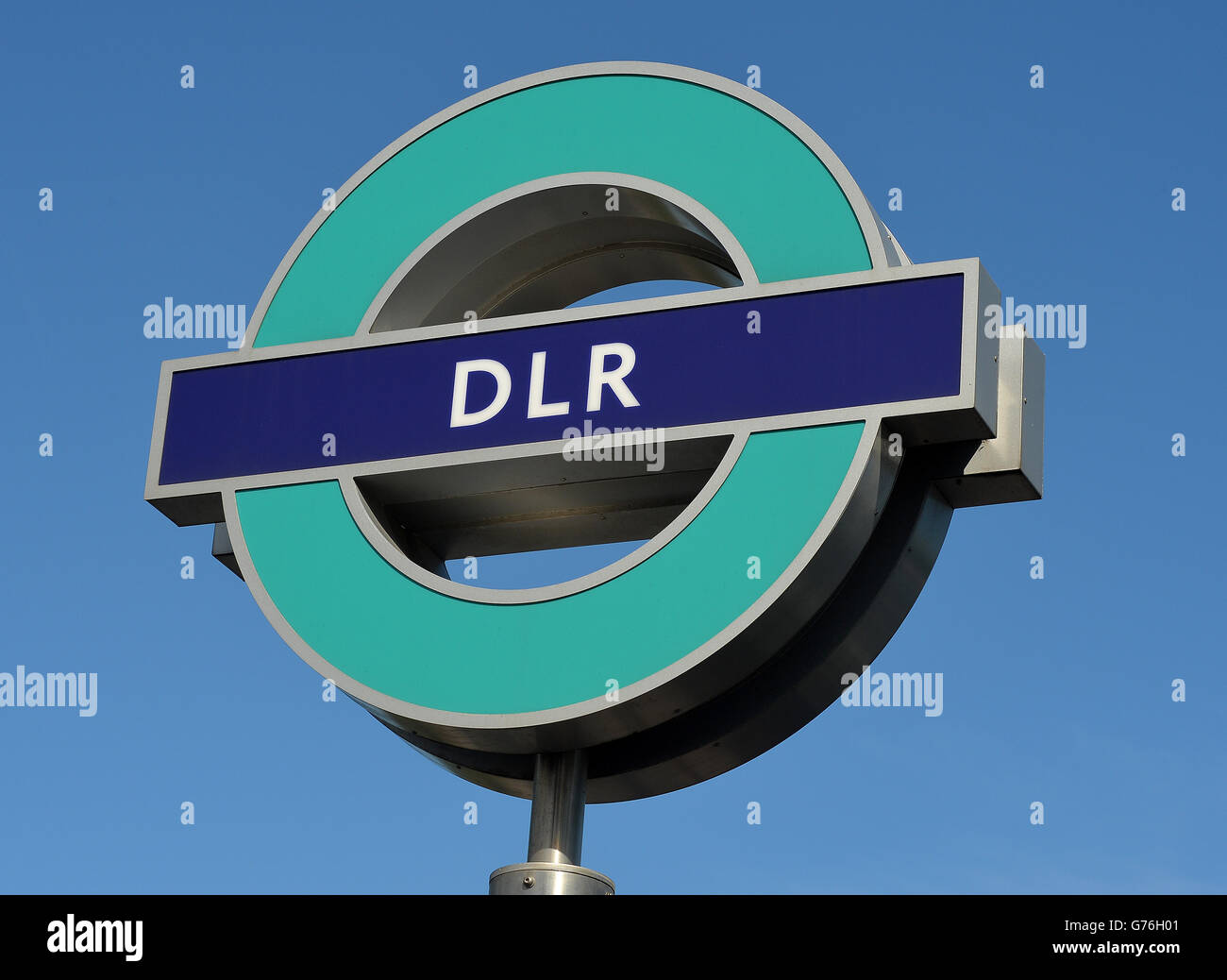 Docklands Light Railway stock Stock Photo - Alamy