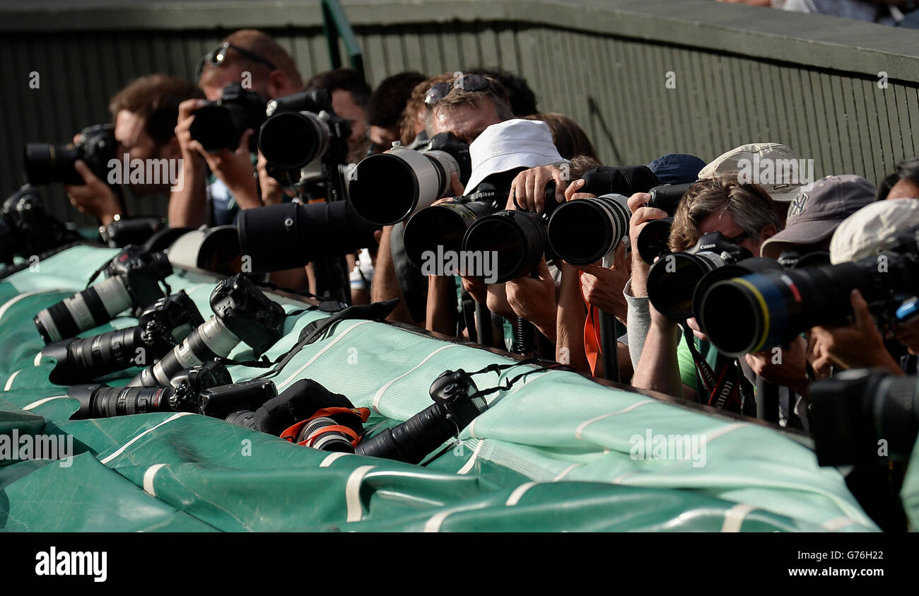 Tennis photographers hi-res stock photography and images - Alamy