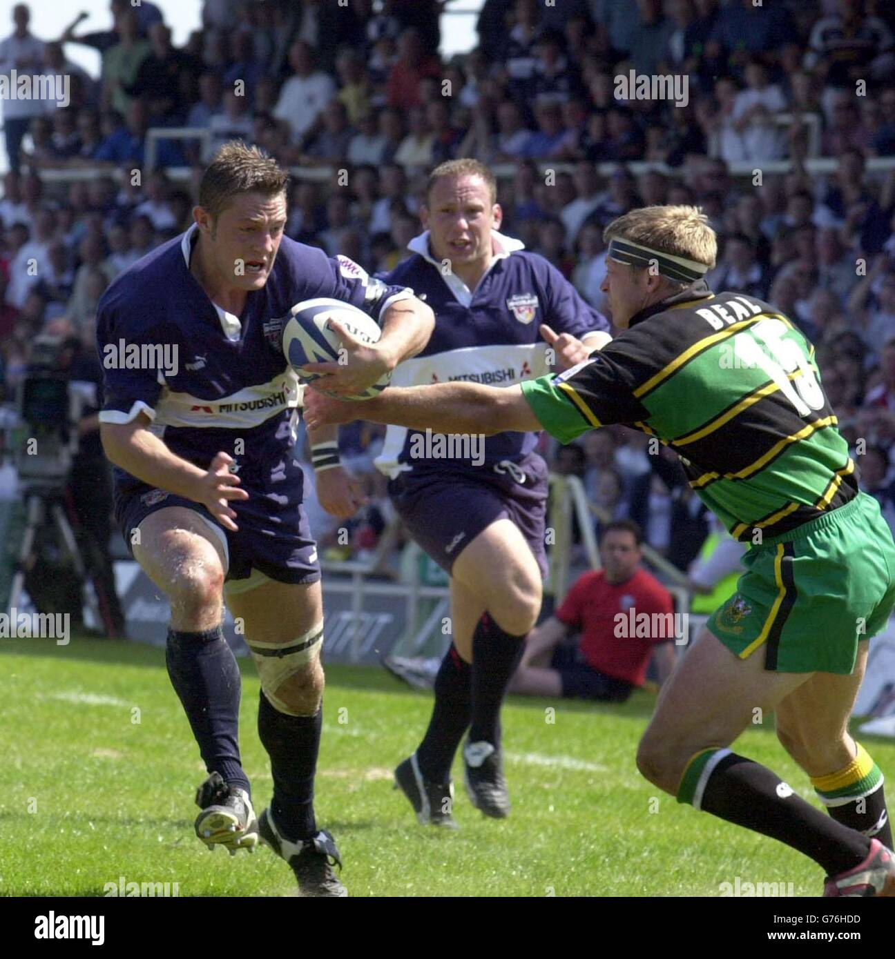 Bristol shoguns v northampton saints hi-res stock photography and ...
