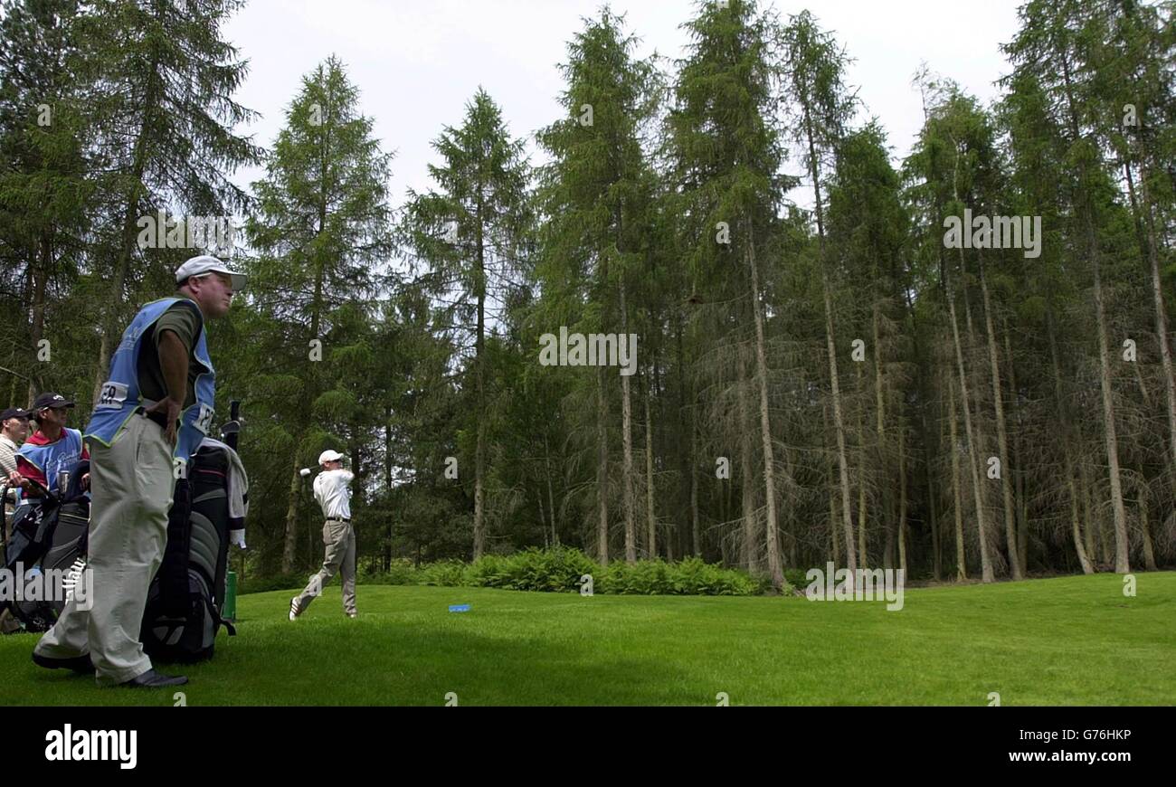 Ian poulter british masters golf hi-res stock photography and images ...