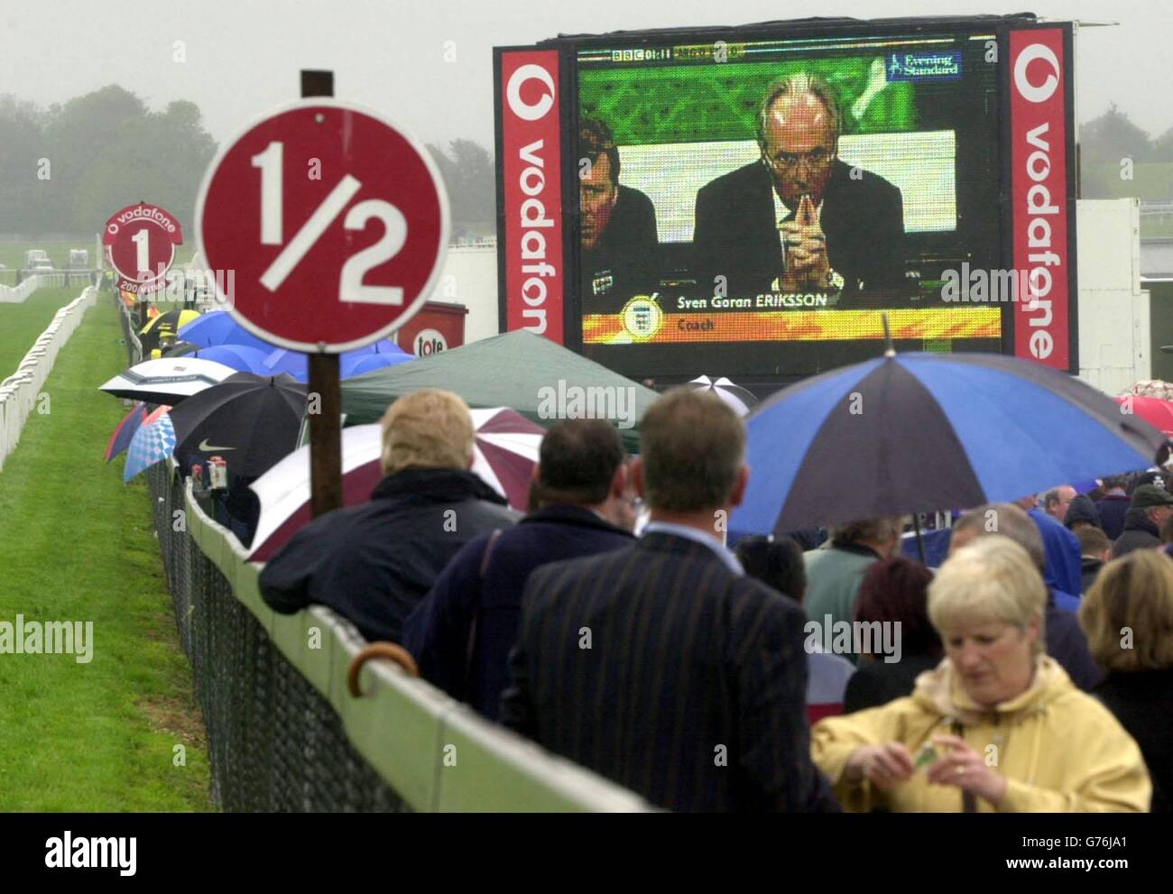 Epsom races world cup hi-res stock photography and images - Alamy