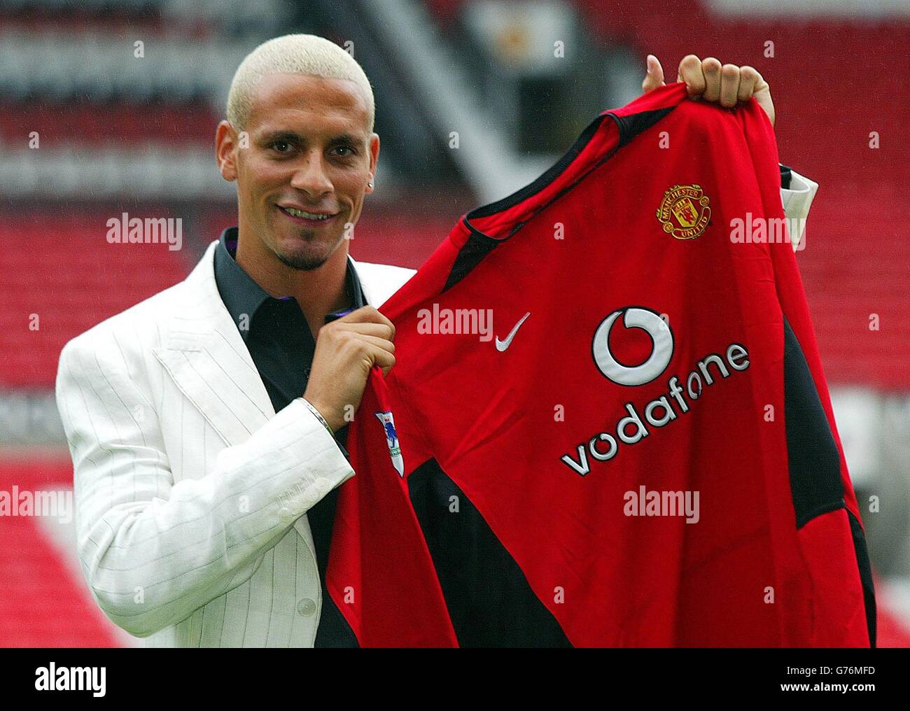 Rio Ferdinand Man Utd Stock Photo - Alamy