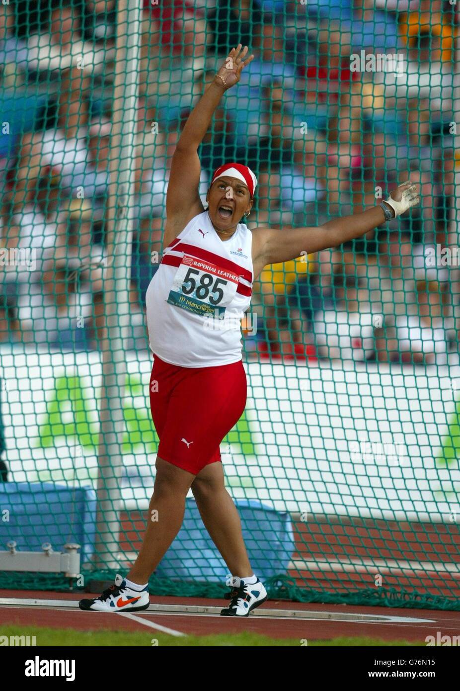 Lorraine Shaw Commonwealth Games Stock Photo - Alamy