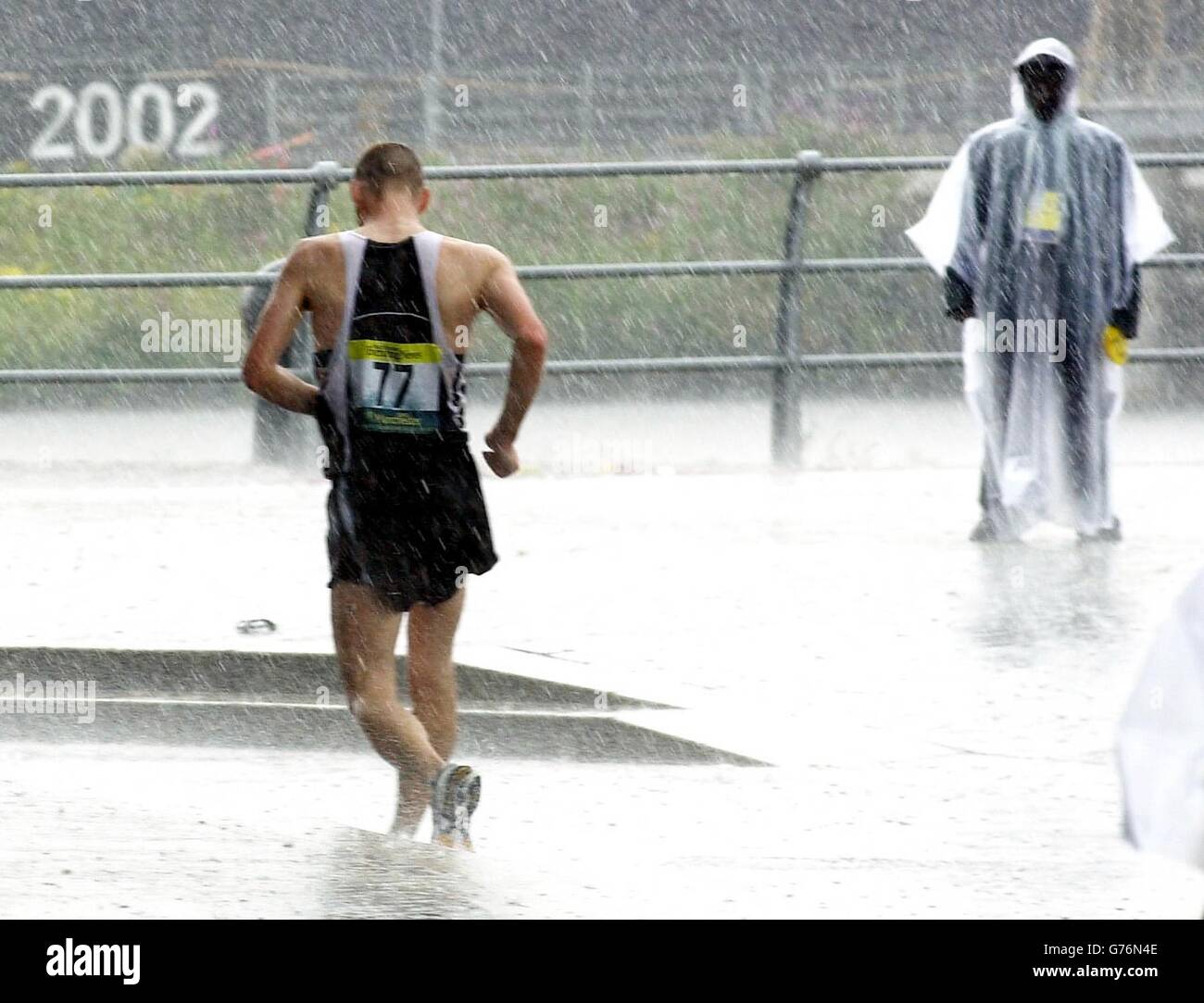 Men's 50km Walk Commonwealth Games Stock Photo - Alamy
